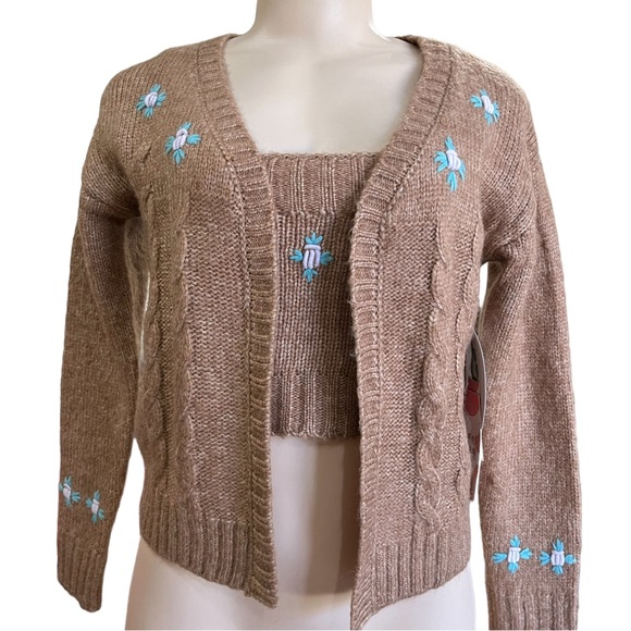 Hazel Moon | Sweaters | Hazel Moon Tank And Cardigan Twin Set ...